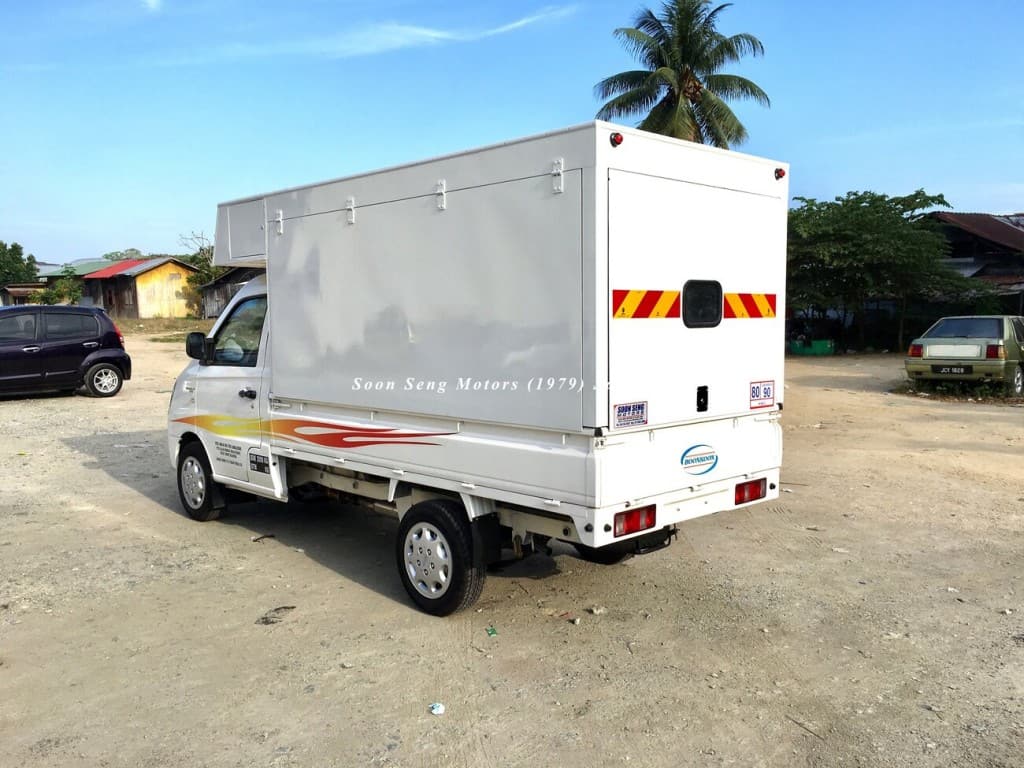 Boon Koon Viflex 2.0 - Luton Hawker - Soon Seng Motors 1979