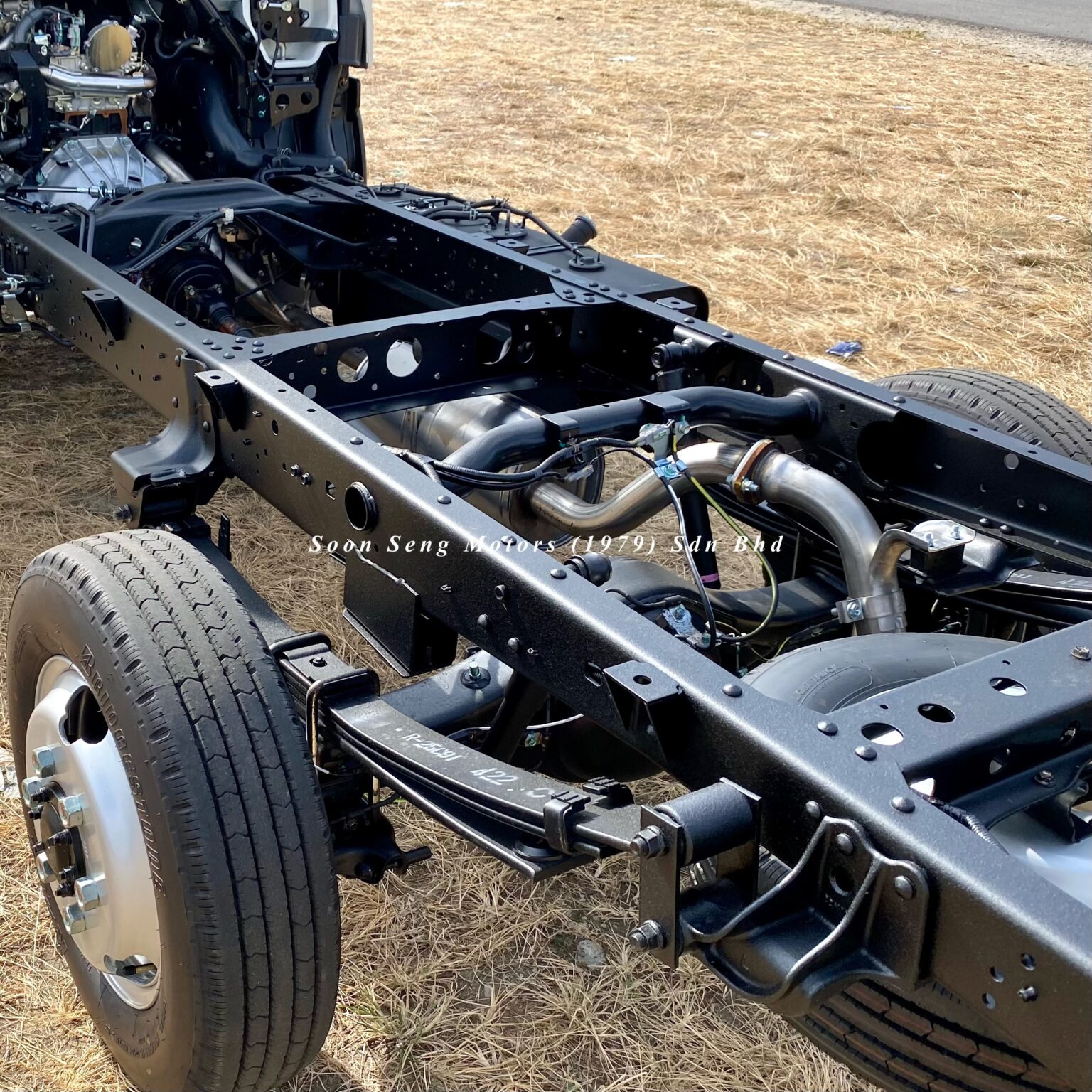 HINO 200 Series Model GDY231R - Bare Chassis (10 feet) - Soon Seng ...